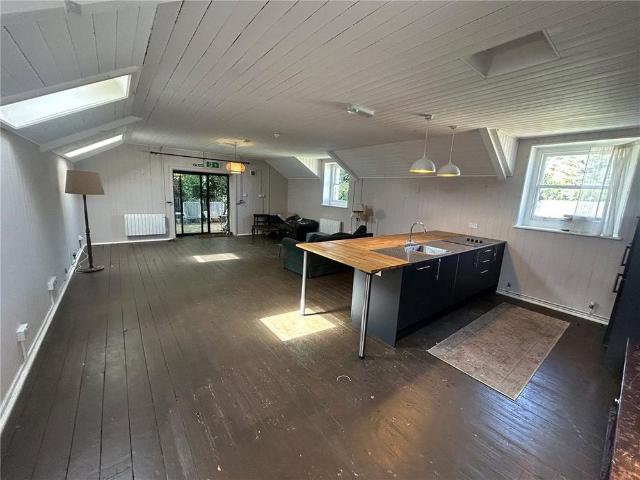3 bedroom apartment to rent