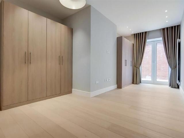 3 bedroom apartment to rent