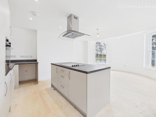 3 bedroom apartment to rent