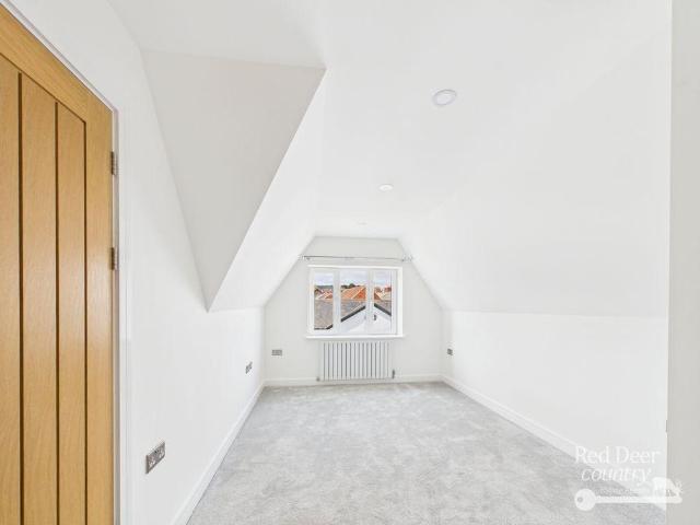 3 bedroom apartment to rent