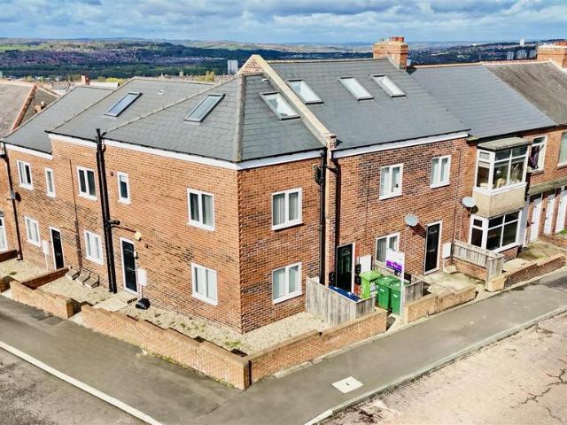 3 bedroom apartment to rent