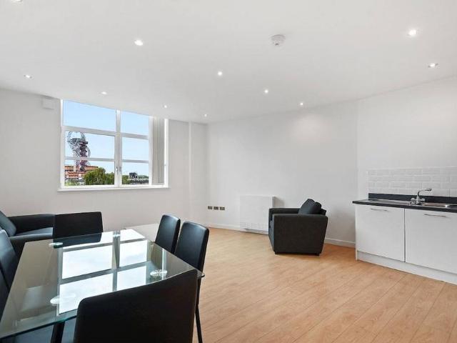 3 bedroom apartment to rent