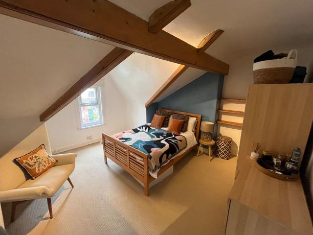 3 bedroom apartment to rent