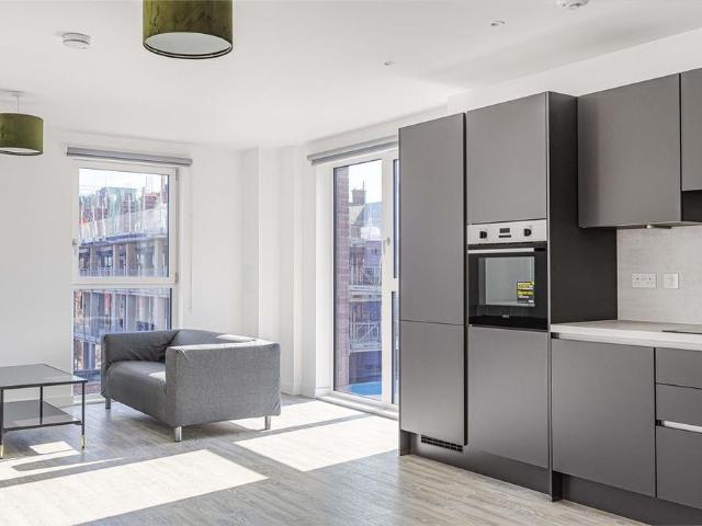 3 bedroom apartment to rent