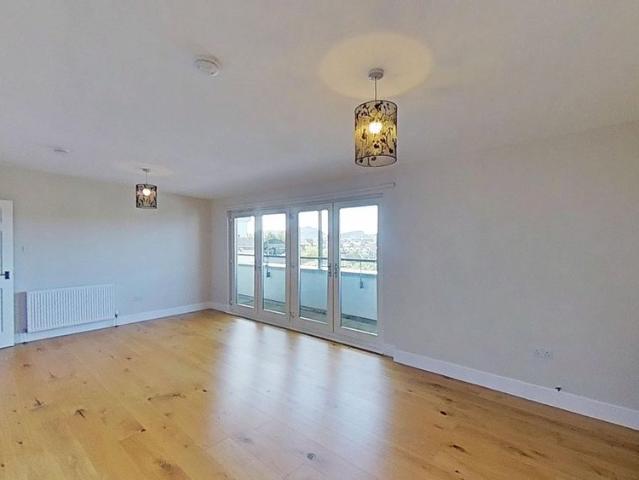 3 bedroom apartment to rent