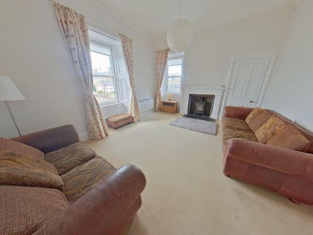 3 bedroom apartment to rent