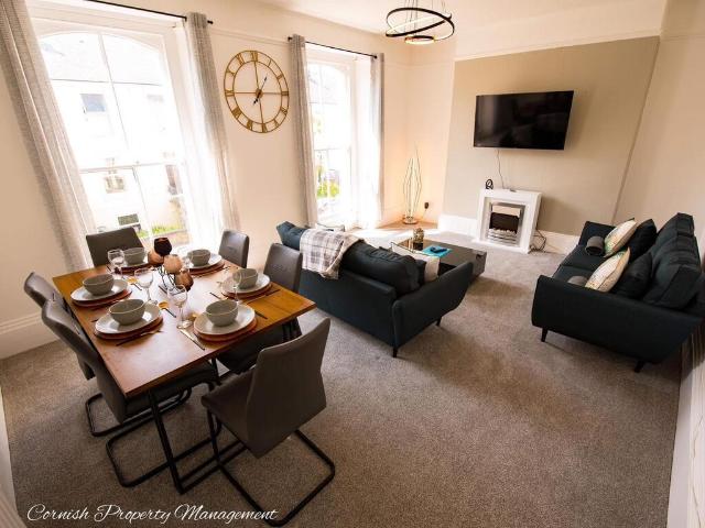 3 bedroom apartment to rent