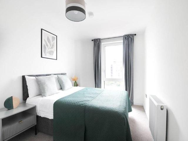 3 bedroom apartment to rent