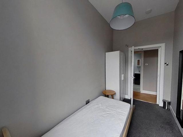 3 bedroom apartment to rent