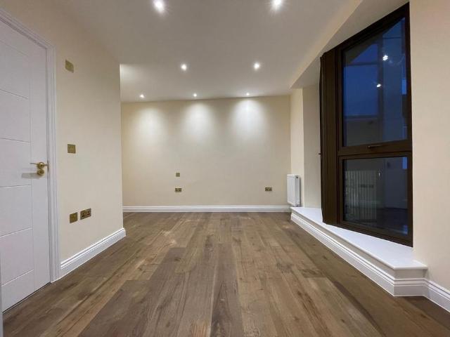3 bedroom apartment to rent