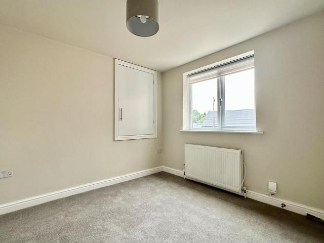 3 bedroom apartment to rent