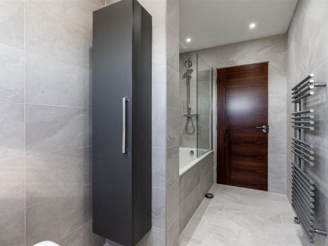 3 bedroom apartment to rent
