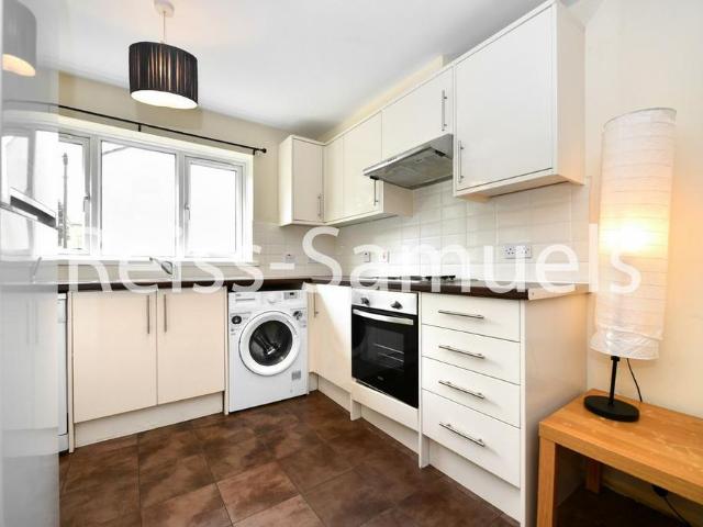 3 bedroom apartment to rent