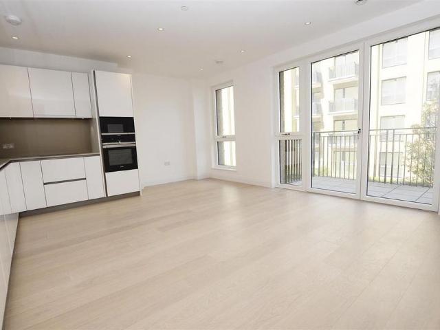 3 bedroom apartment to rent
