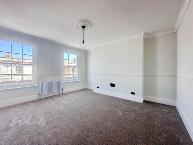 3 bedroom apartment to rent