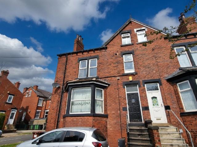 3 bedroom apartment to rent