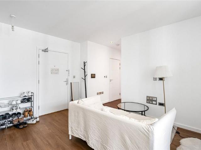 3 bedroom apartment to rent