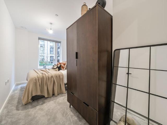 3 bedroom apartment to rent