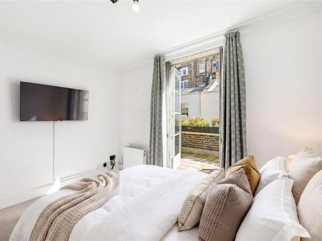 3 bedroom apartment to rent