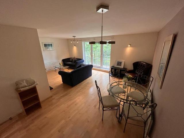 3 bedroom apartment to rent