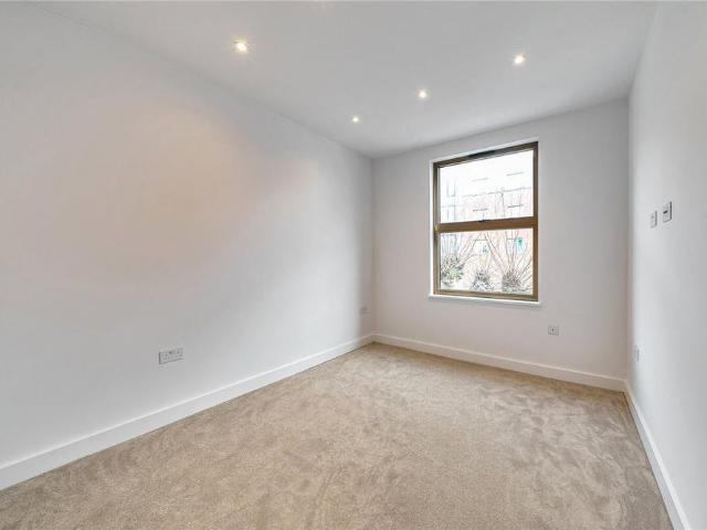 3 bedroom apartment to rent