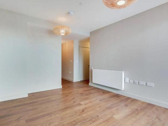 3 bedroom apartment to rent