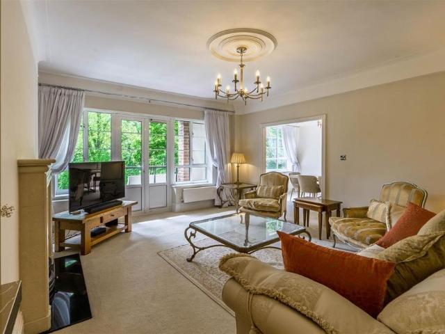 3 bedroom apartment to rent