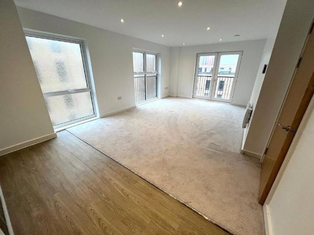 3 bedroom apartment to rent