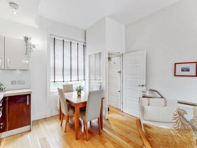 3 bedroom apartment to rent