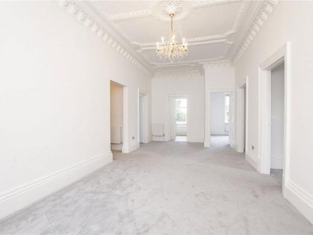3 bedroom apartment to rent