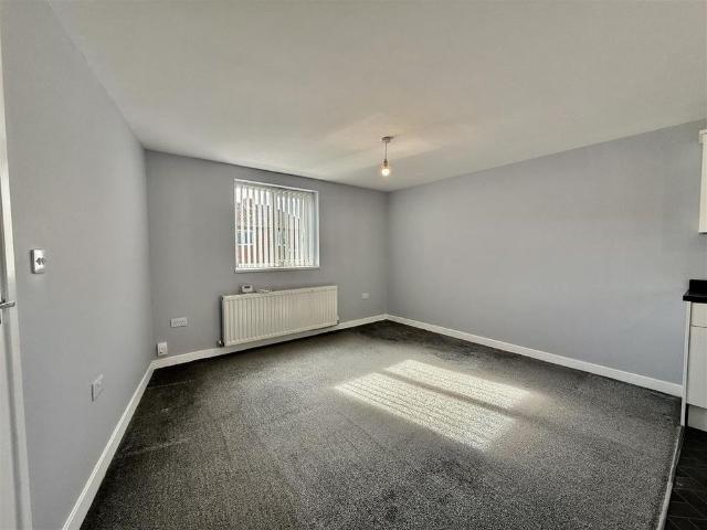 3 bedroom apartment to rent