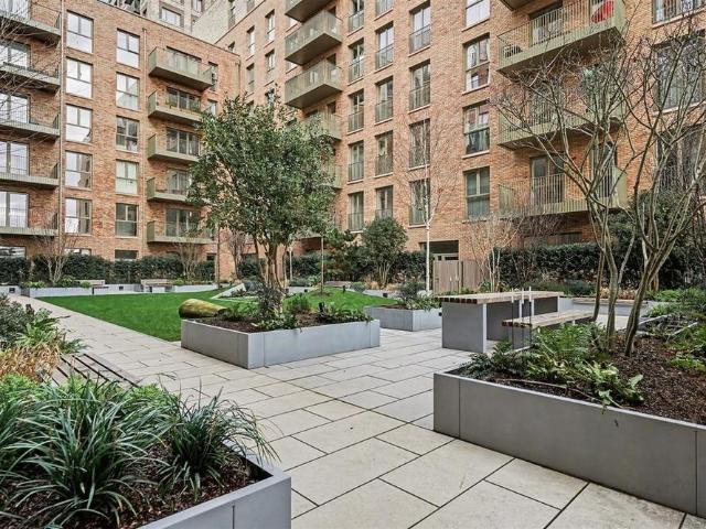 3 bedroom apartment to rent