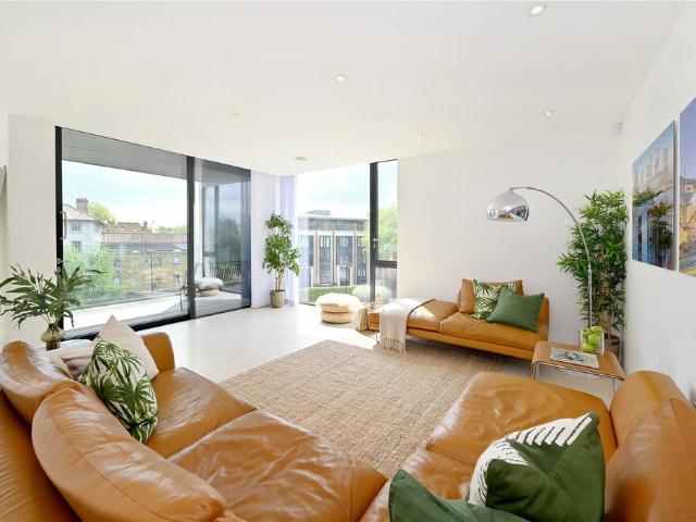 3 bedroom apartment to rent
