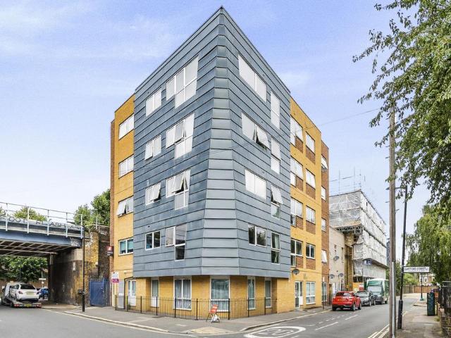 3 bedroom apartment to rent
