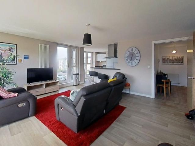 3 bedroom apartment to rent