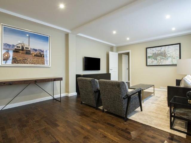 3 bedroom apartment to rent