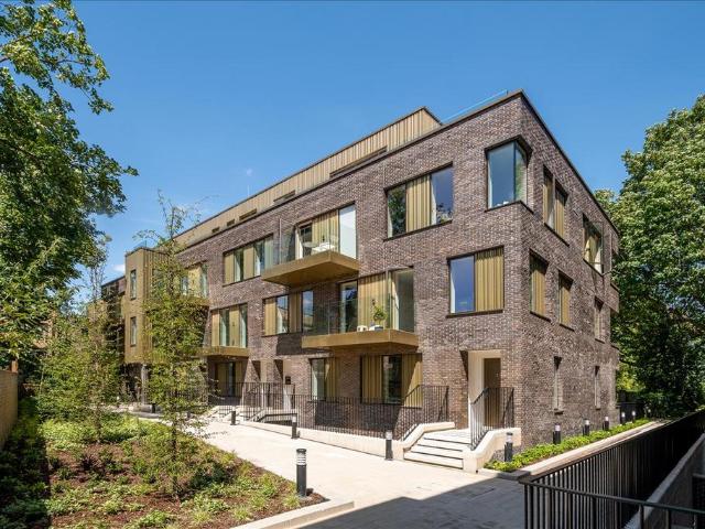 3 bedroom apartment to rent
