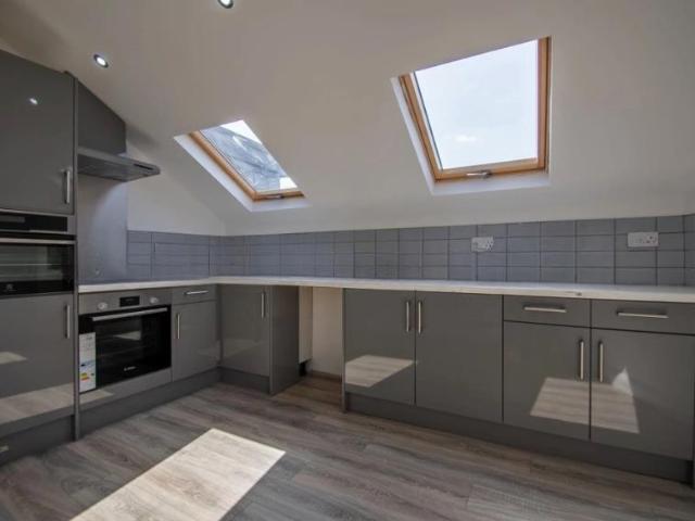 3 bedroom apartment to rent
