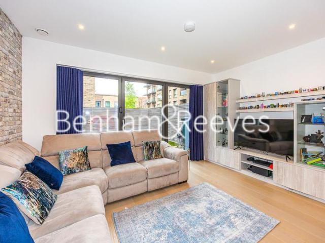 3 bedroom apartment to rent