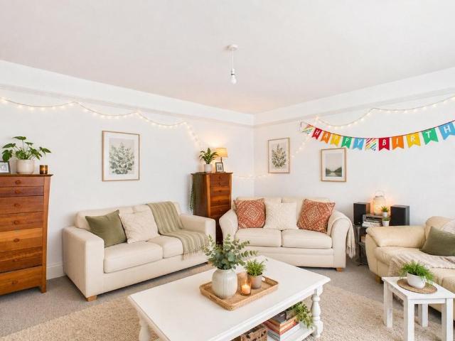 3 bedroom apartment to rent