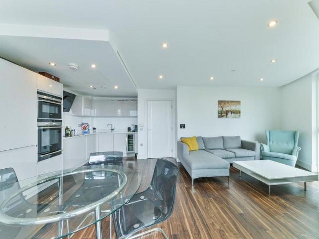 3 bedroom apartment to rent