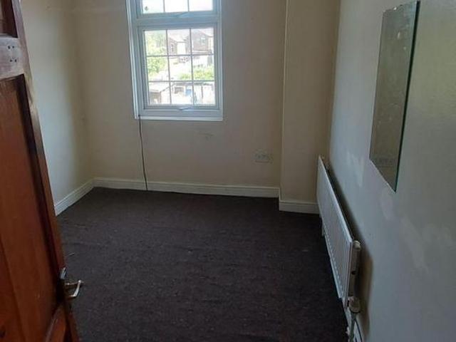3 bedroom apartment to rent