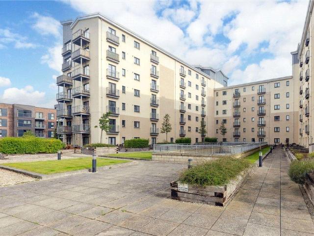3 bedroom apartment to rent