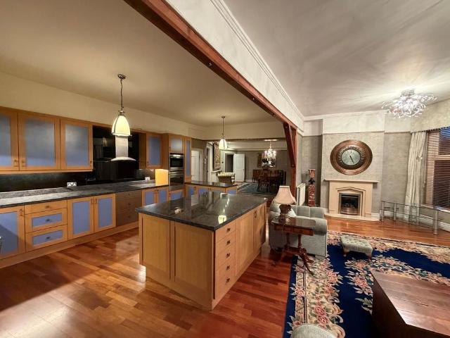 3 bedroom apartment to rent