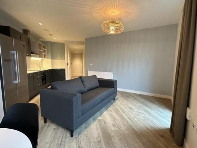 3 bedroom apartment to rent