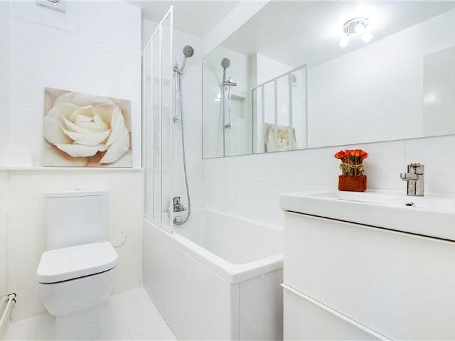 3 bedroom apartment to rent