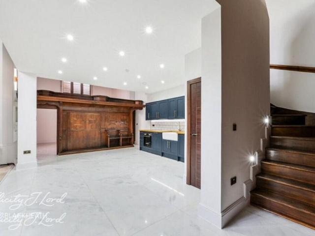 3 bedroom apartment to rent
