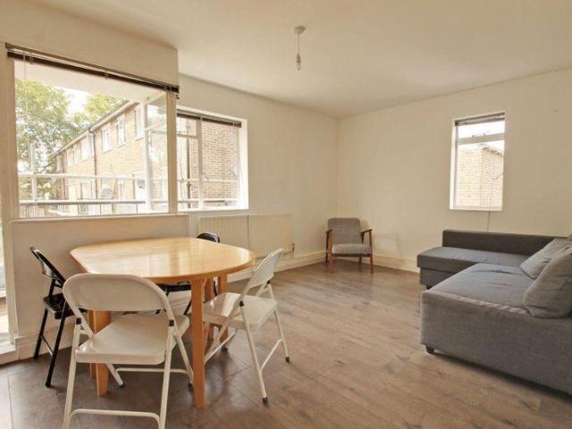 3 bedroom apartment to rent