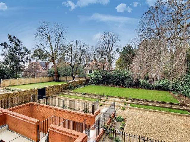3 bedroom apartment to rent