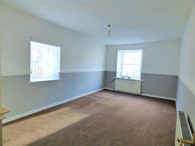 3 bedroom apartment to rent